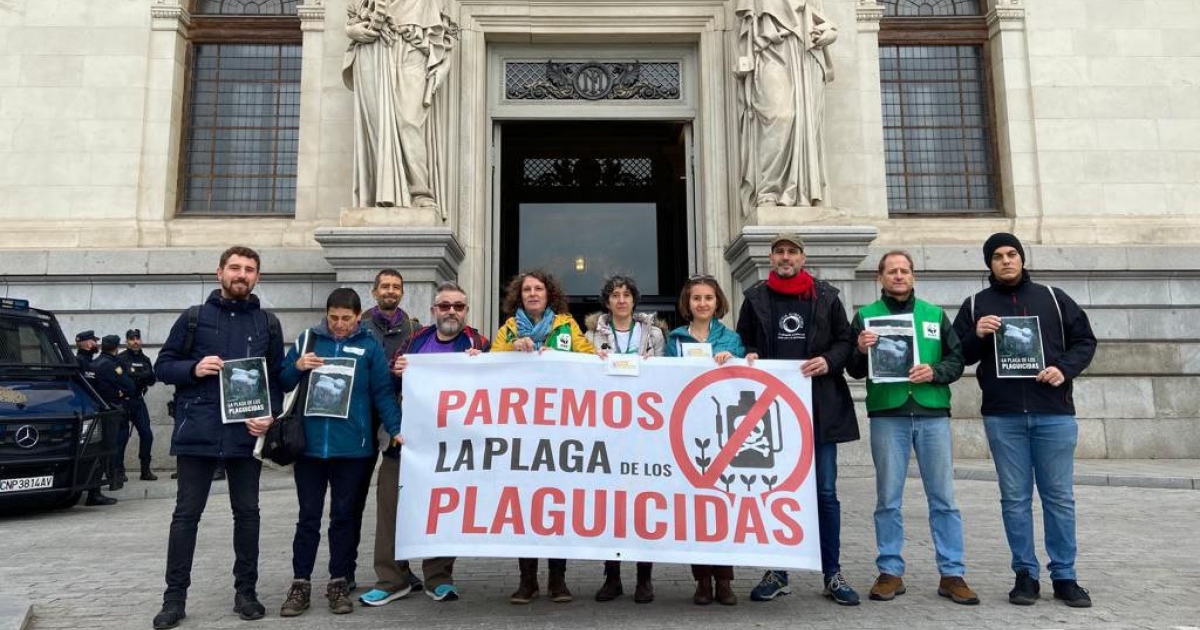 150 Spanish organisations sign the Plague of Pesticides Manifesto: They ...